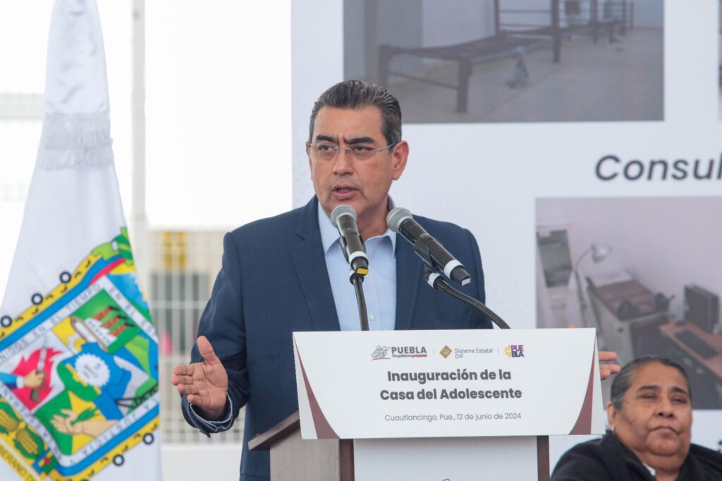 Inauguran Sergio Salomón y Gaby Bonilla nueva Casa del Adolescente ...